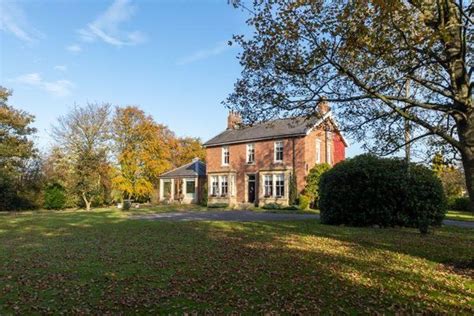 Property Valuation The Beeches Town Lane Much Hoole Preston South