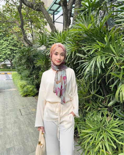 Trisya Trisya • Instagram Photos And Videos