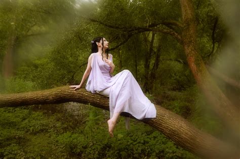 Arwen Undomiel By Tamimimikocos On Deviantart