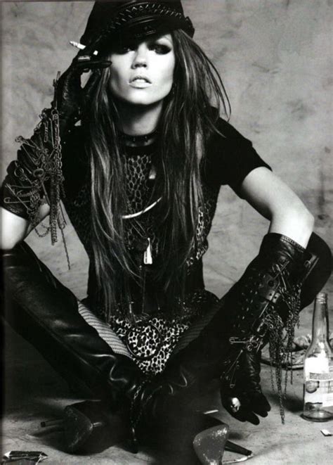 40 Edgy And Chic Outfits For Women Fashion Photography Editorial Edgy Fashion Womens Fashion