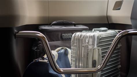 Vw Subsidiary Moia Launches Ride Sharing Electric Van Enters Production In 2018 Autoevolution