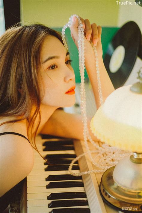 Vietnamese Cute Model Nguyen Yen Nhi One Day Practicing Piano
