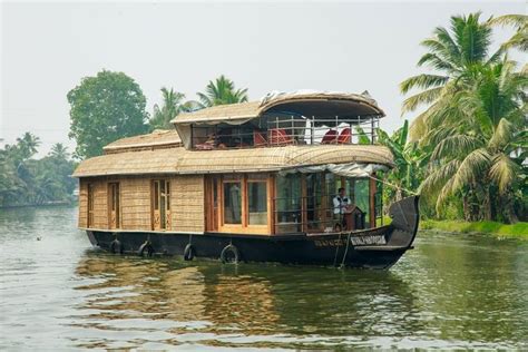 2024 Alappuzha Houseboat Cruise With Night Stay At Alleppey Kumarakom