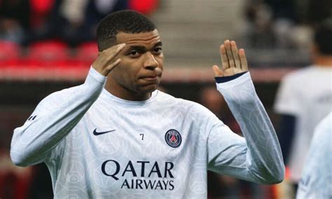 Clamoroso dalla Francia Mbappé in rotta totale col PSG vuole la
