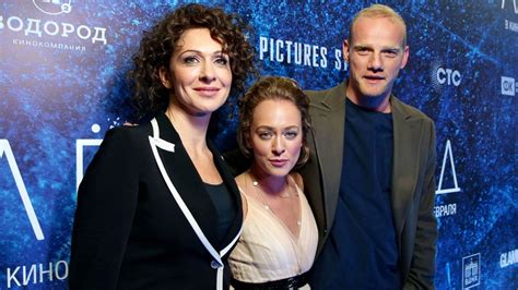 Как Юрий Колокольников бросил жену ради Ксении Раппопорт Звезды шоу бизнес Узнай Всё