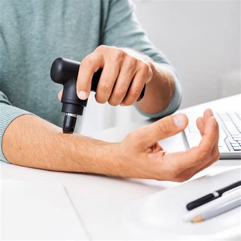 Beurer MG 79 Sensitive Massage Gun Lomax