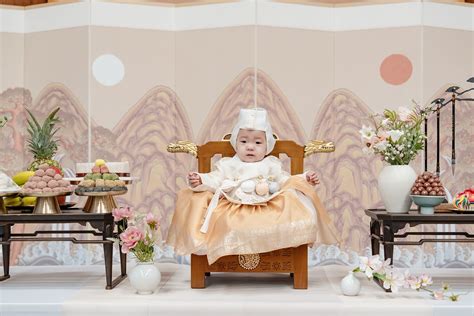 Bamorlove 협찬 Antomignon 앙또미뇽 판테놀 아토 패치도 너어무 잘 썼는데 스틱밤도 유이한테 왔어요🩵 피부가 아주 예민한 유이는 엄마가 항상