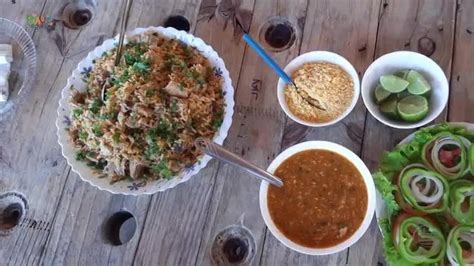 Mãe E Filha Ensinam A Preparar A Receita De Maria Isabel De Peixe