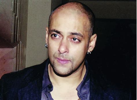 Salman Khan Great Looks And Style Secrets Revealed Indiatv News