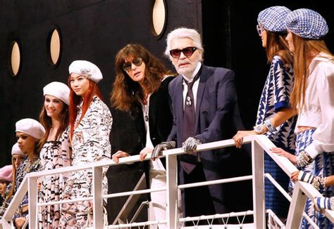 Правая рука Карла Лагерфельда кто такая Виржини Виар — Fw Daily