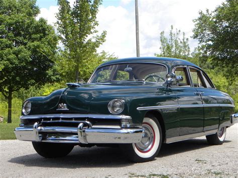 1951 Lincoln Cosmopolitan Volo Museum