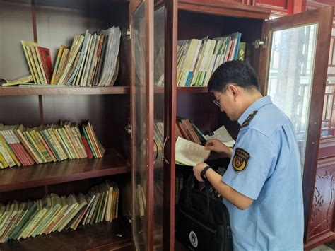 江苏省新闻出版局 地方工作 扬州市加强宗教活动场所出版物管理
