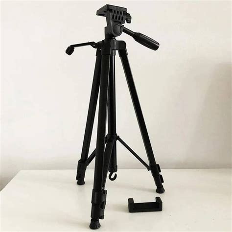 Универсальный штатив трипод раскладной Tripod 380a 0 5 1 35м для камеры и телефона переносной с