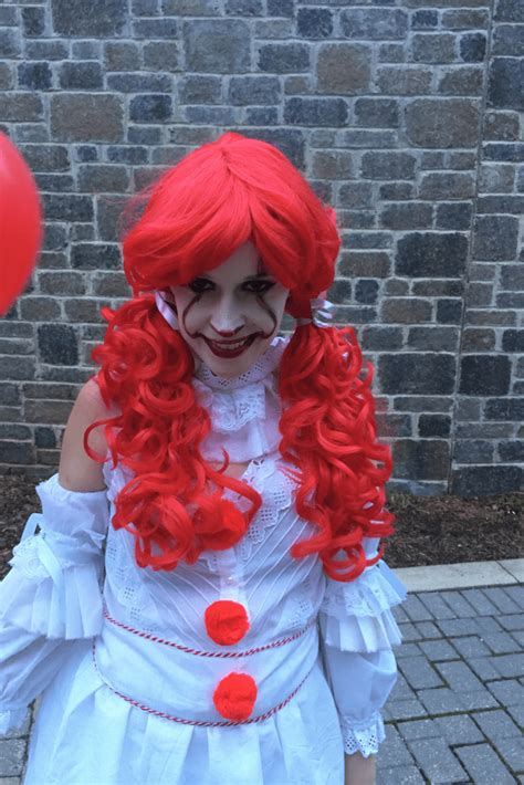 Diy Female Pennywise It Costume Female Pennywise Costume Evil Clown