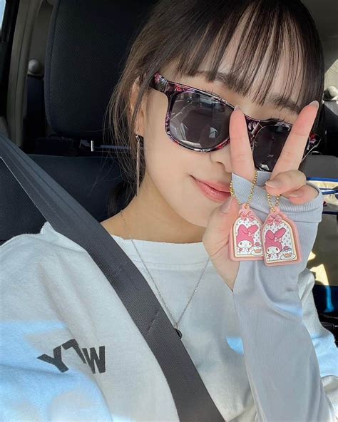 佐藤ひなたさんのインスタグラム写真 佐藤ひなたinstagram 「・ ・ 暑すぎるから熱中症に気をつけようね🥵 忙しくても水分補給は