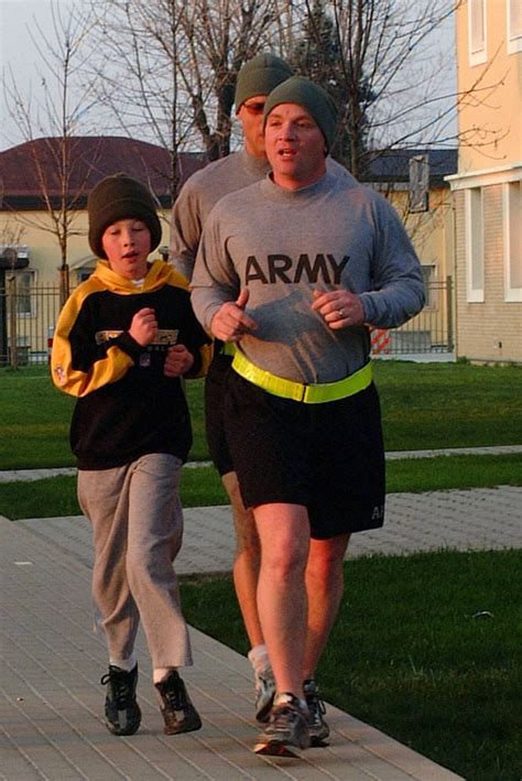 Aer Helps Soldiers Families In Need Article The United States Army