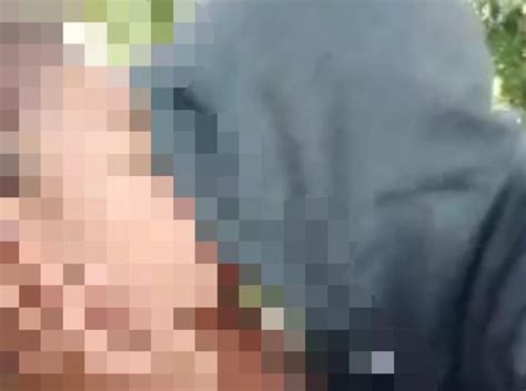 Viral Adegan Dua Pria Mesum Dengan Seorang Wanita