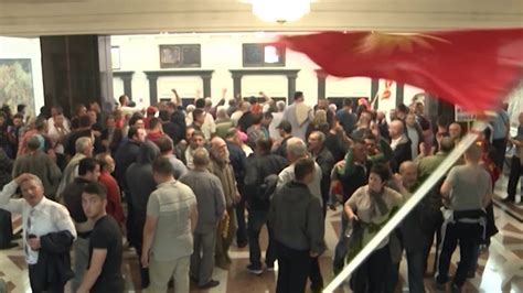 Предлог законот за амнестија доставен во Собранието одлуката е во