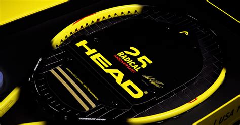 Limitierte And Signierte Tennisbox Mit Andre Agassis Schläger