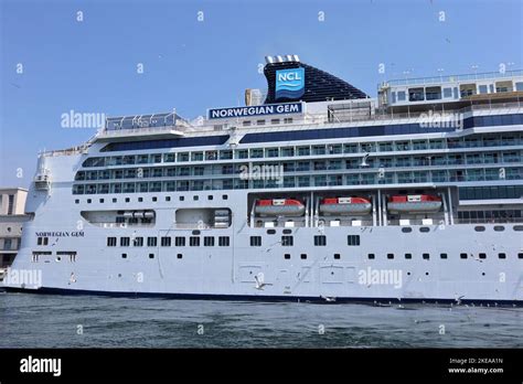 Trasporto Di Crociera Hi Res Stock Photography And Images Alamy