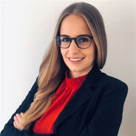 Julia Jocher Projekt Und Innovationsmanagement GROUP7 AG XING