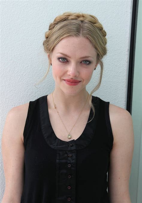 Adorable Amanda R Amandaseyfriedonline