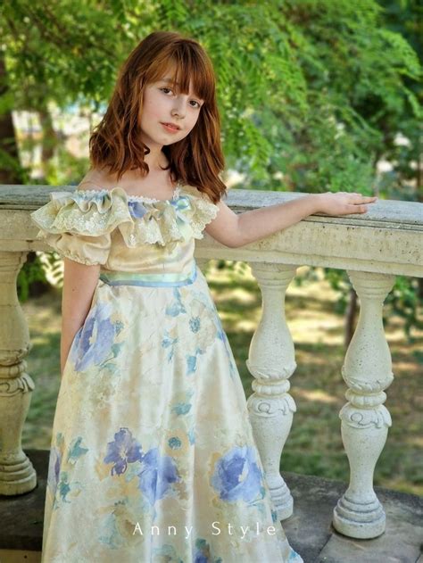 Платье в стиле Винтаж Аренда эксклюзивных дизайнерских нарядов