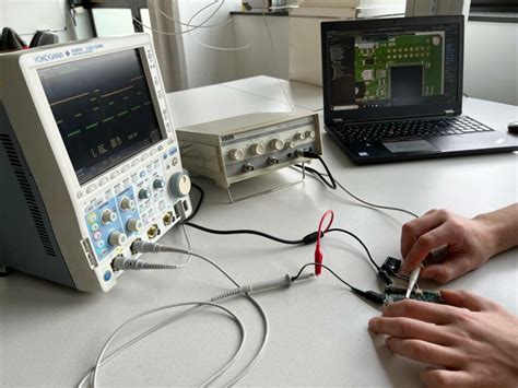 Luminescence Spectroscopy Testing Eurecat Labs