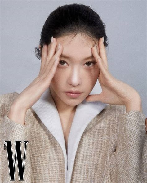 이지아 이런 의상 처음이야 트위드 걸친 시스루의 유혹 데님 슈트룩 뷰티는 내운명