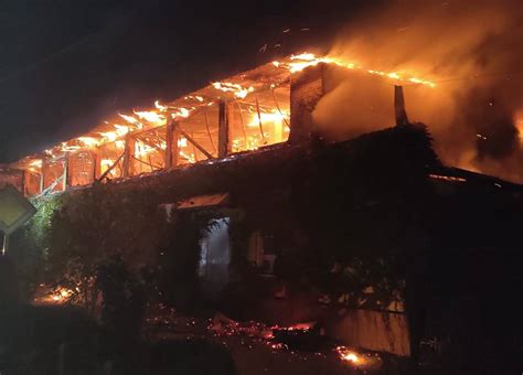 Від ворожих обстрілів на Нікопольщині постраждали дві людини Новини Нікополя «Прихист