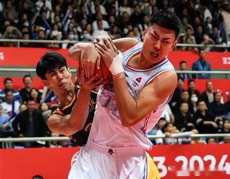 山东100 102江苏球员评分：1人满分，2人良好，3人及格，2人拉胯pp视频体育频道