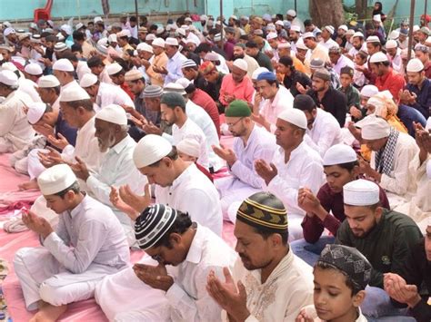 Namaz Offered In Mosques On Eid Ul Azha ईद उल अजहा पर मस्जिदों में