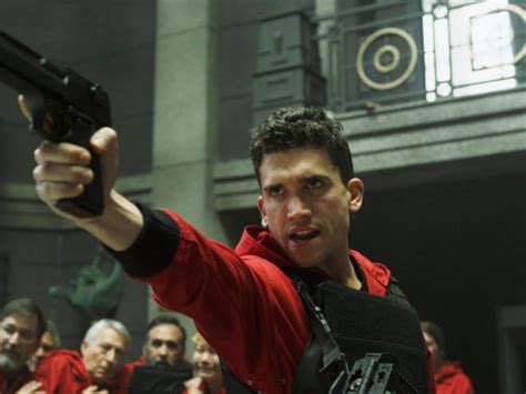 La Casa De Papel Ο Denver έγινε πατέρας για πρώτη φορά Γέννησε η