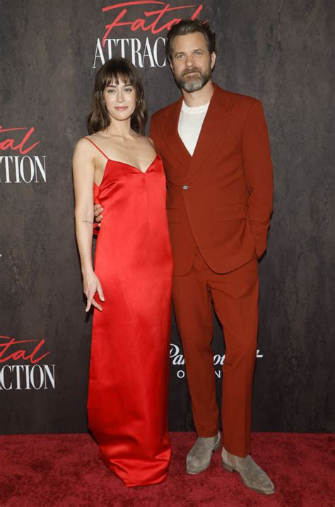 Lizzy Caplan And Joshua Jackson At The Fatal Attraction Los Angeles