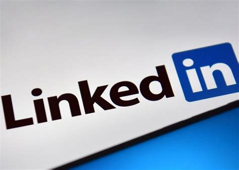 How To Get A Blue Tick On Linkedin Linkedin Verification Badge