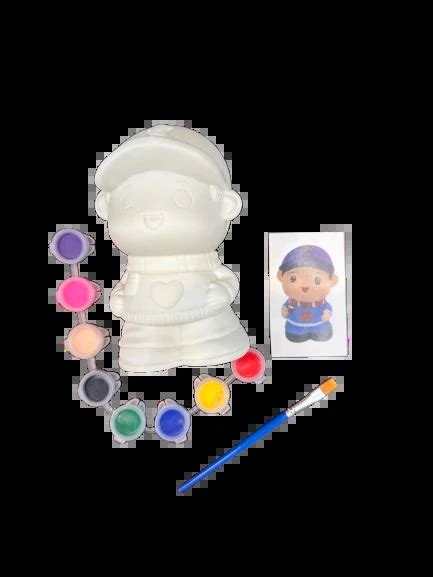 עבודות יצירה לילדים קופה לצביעה מפלסטיק קשיח בדגם ילד