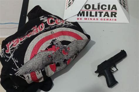 Infrator é preso por praticar roubos usando réplica de pistola em Timóteo