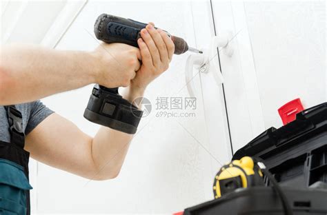 专业杂工在家修理高清图片下载 正版图片502927186 摄图网