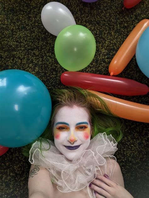 Clown Party 🤡 R Clowngirls