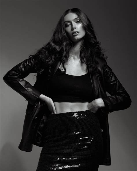 Leather Beauties Femme Noir Post 79