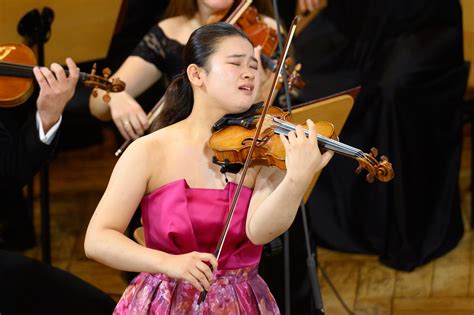 Hina Maeda Z Japonii Zwyciężczynią 16 Międzynarodowego Konkursu