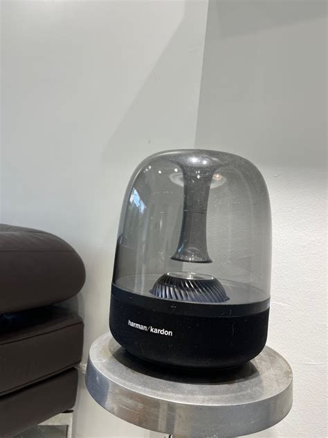 Harman kardon aura 2, Audio, Soundbars, Speakers & Amplifiers on Carousell