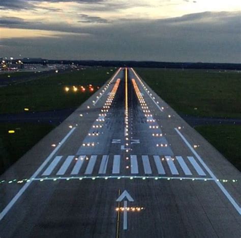 Runway Light Colors And Light Spacing Explained Artofit