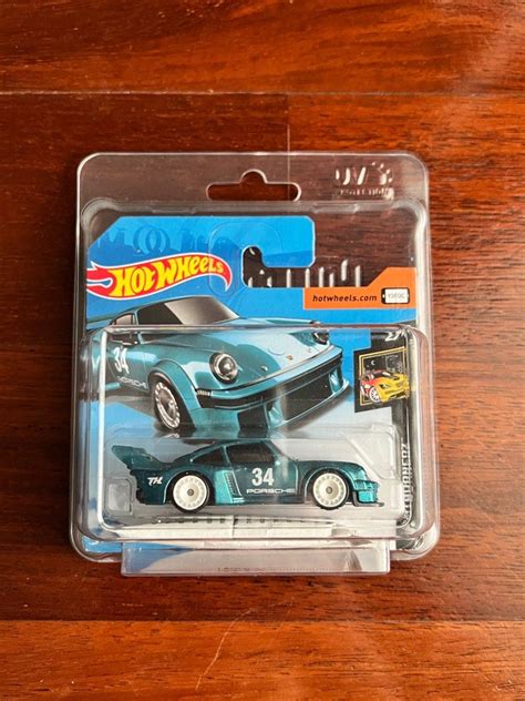 Hotwheels Porsche 9345 Super Treasure Hunt Sc Hobbies And Toys Toys