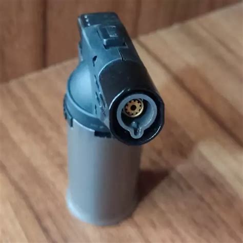 خرید و قیمت فندک دو حالته سر کج از غرفه فروشگاه ماکان