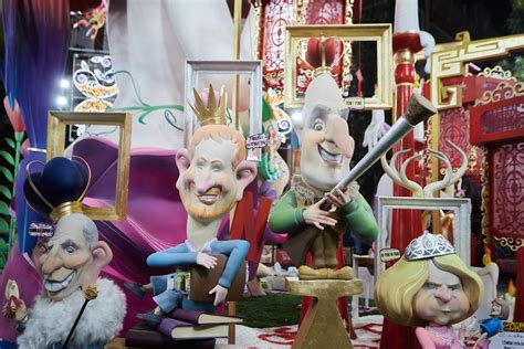 Selección De Ninots De La Sección Especial De Las Fallas De Valencia