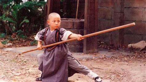 翻拍的《新乌龙院》不尽人意，让我们回顾释小龙和郝劭文演的《乌龙院》，重温武侠经典 哔哩哔哩