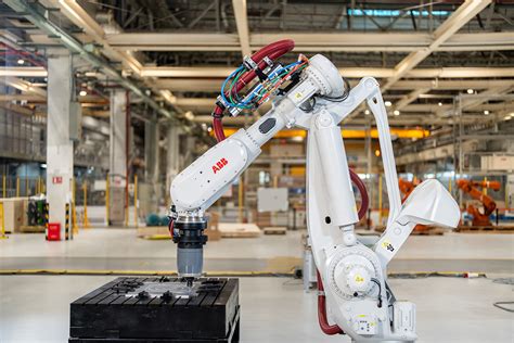 Abb Expands Modular Large Robot Portfolio Workplace Material Handling And Safety