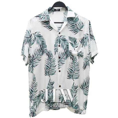 เสื้อฮาวาย ลายใบปาล์มเล็ก ขาวเขียว ผ้านิ่ม M L Xl Oversize คอฮาวาย Jlw
