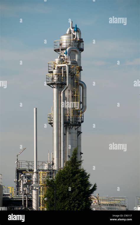 Fractionating Column